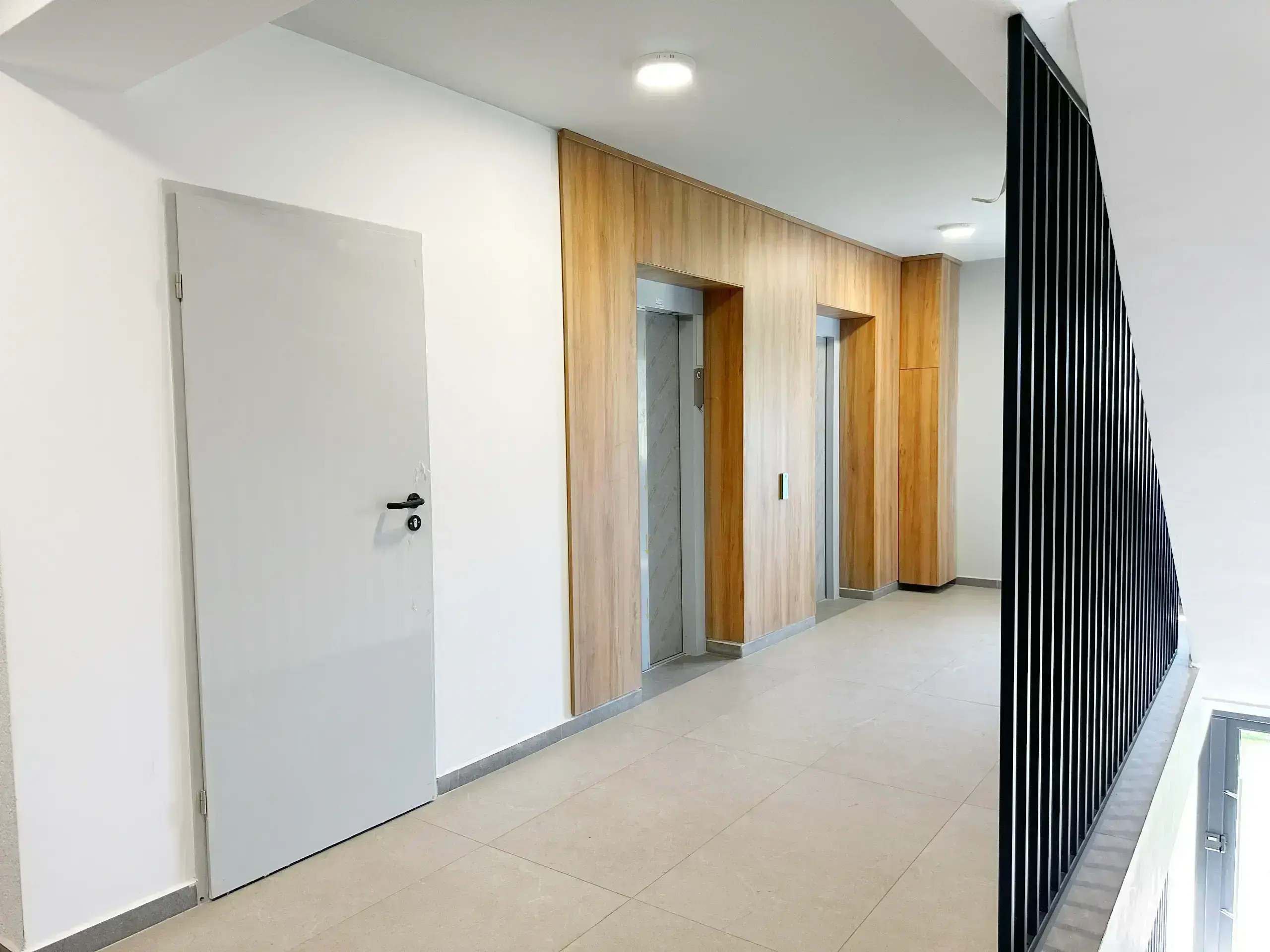 Izolatie Fonica 3 camere 82mp cu gradina 44mp Metrou Nicolae Teclu ...